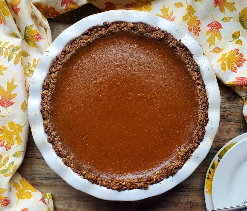 Pecan Walnut Pie Crust - Portlandia Pie Lady