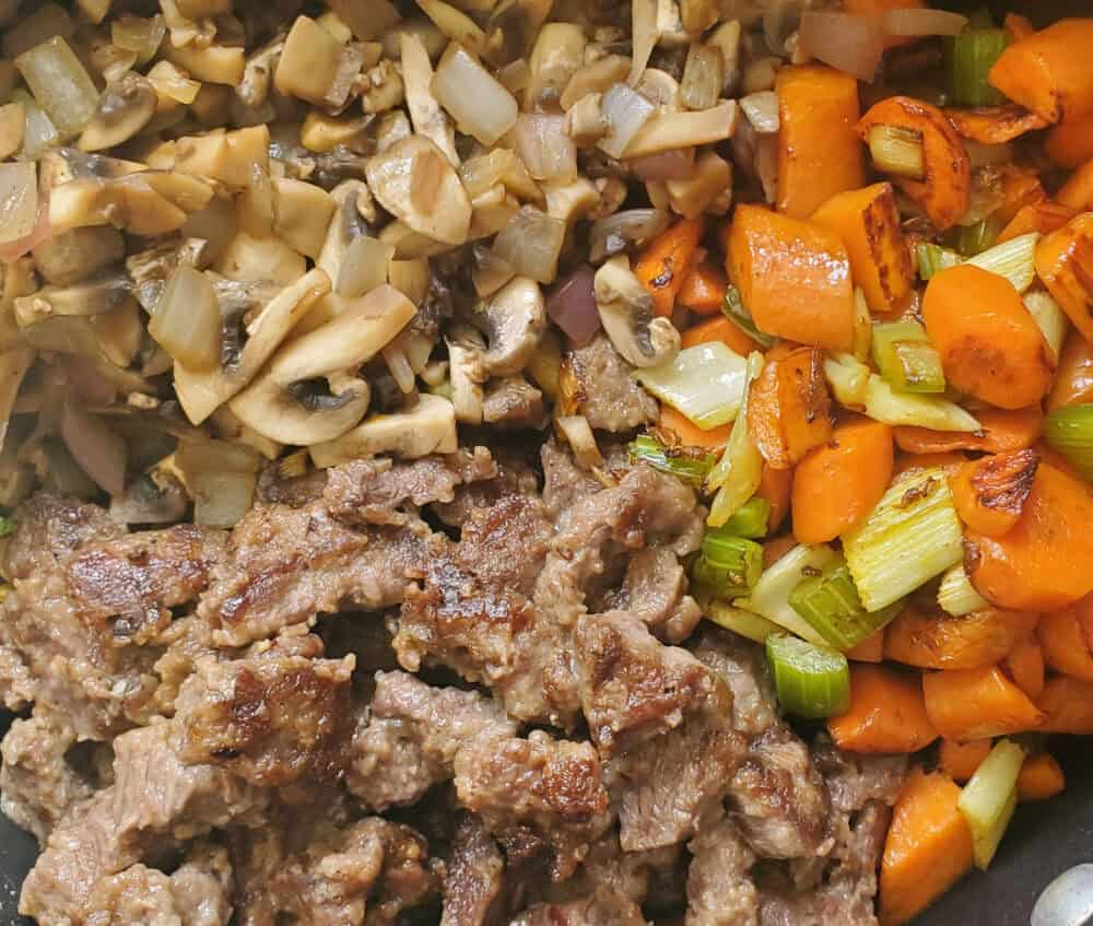 Aussie Beef Pot Pie - Portlandia Pie Lady